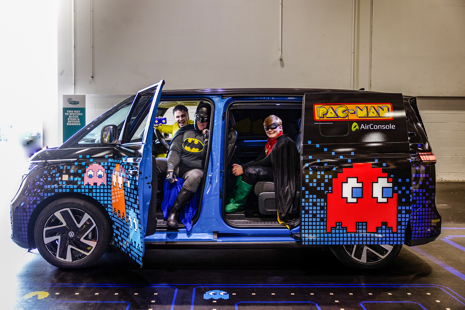 In deze bus pak je Pac-Man in je werkpak